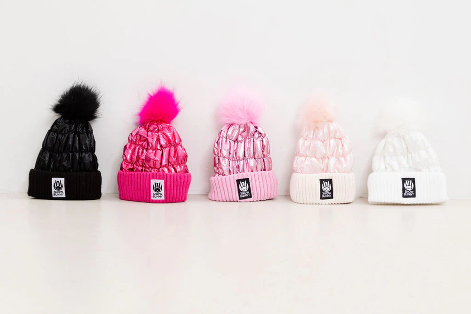 Women's Insider - Snow Bunny: Trendsetting Après-Ski Fashion for the M ...